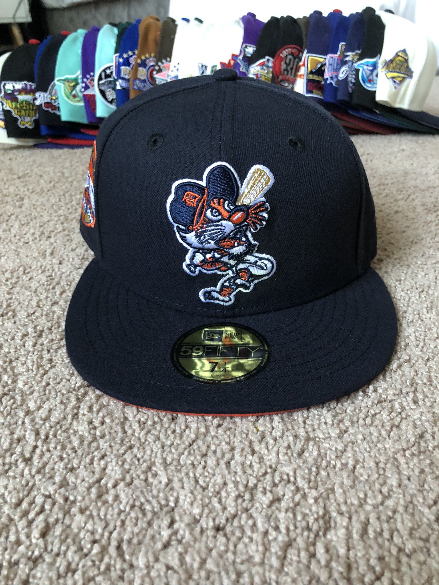 New Era DETROIT TIGERS COKED OUT TIGER SWINGING TIGER LSD NEW ERA | Grailed