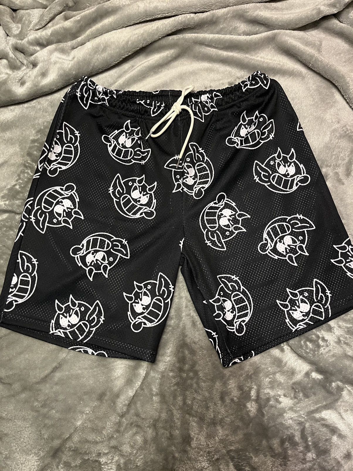 Ransom Clothing × Streetwear RANSOM black all over print devil shorts ...