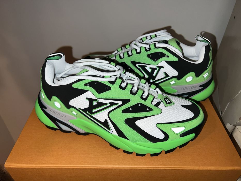 Louis Vuitton Louis Vuitton Runner Tactic Sneaker in ‘vert’ Green SS22 ...
