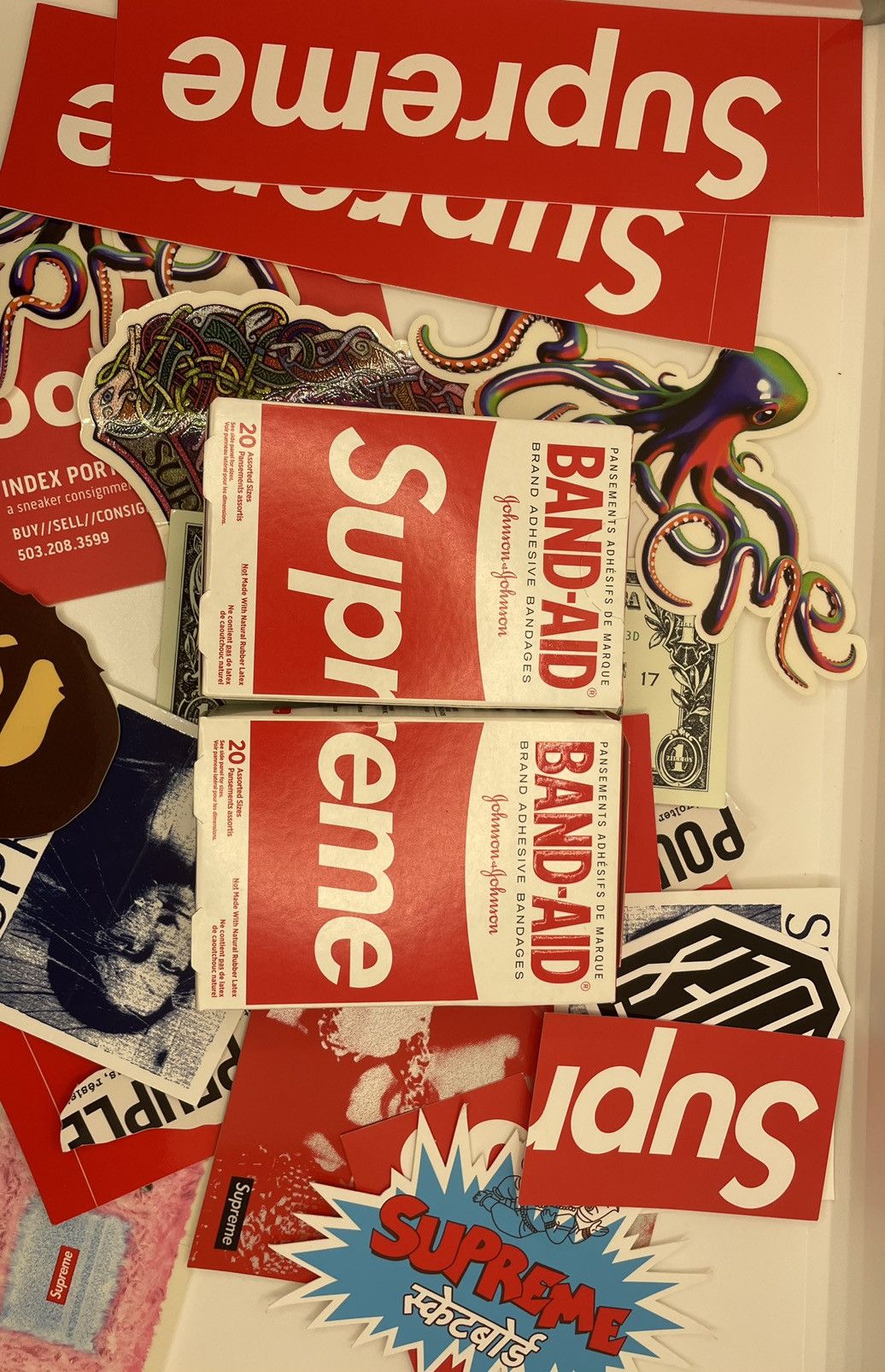 Supreme Supreme Band-Aids (Box of 20) | Grailed