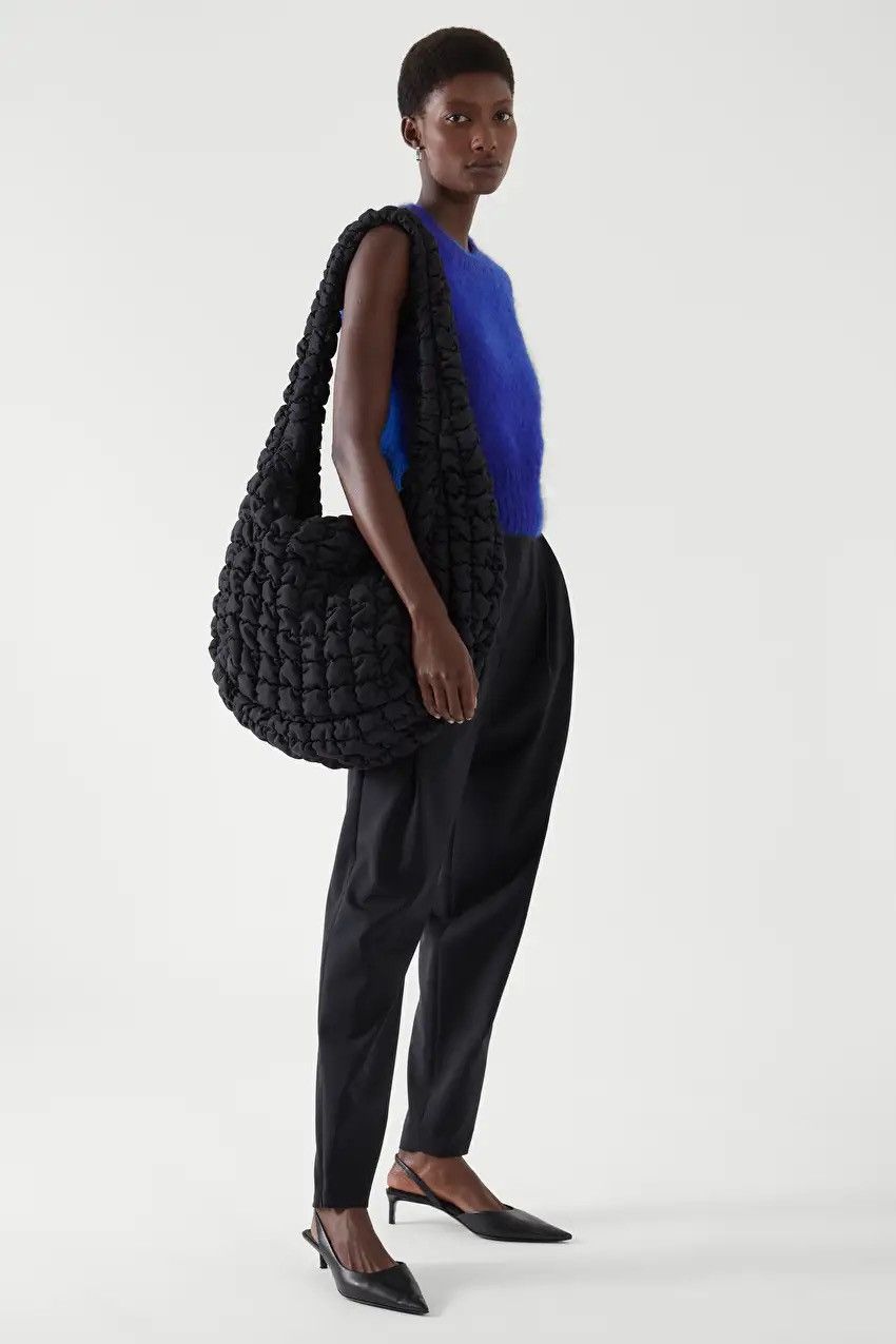 Cos COS Quilted Oversized Puffer Shoulder Tote Bag Dark Navy | Grailed