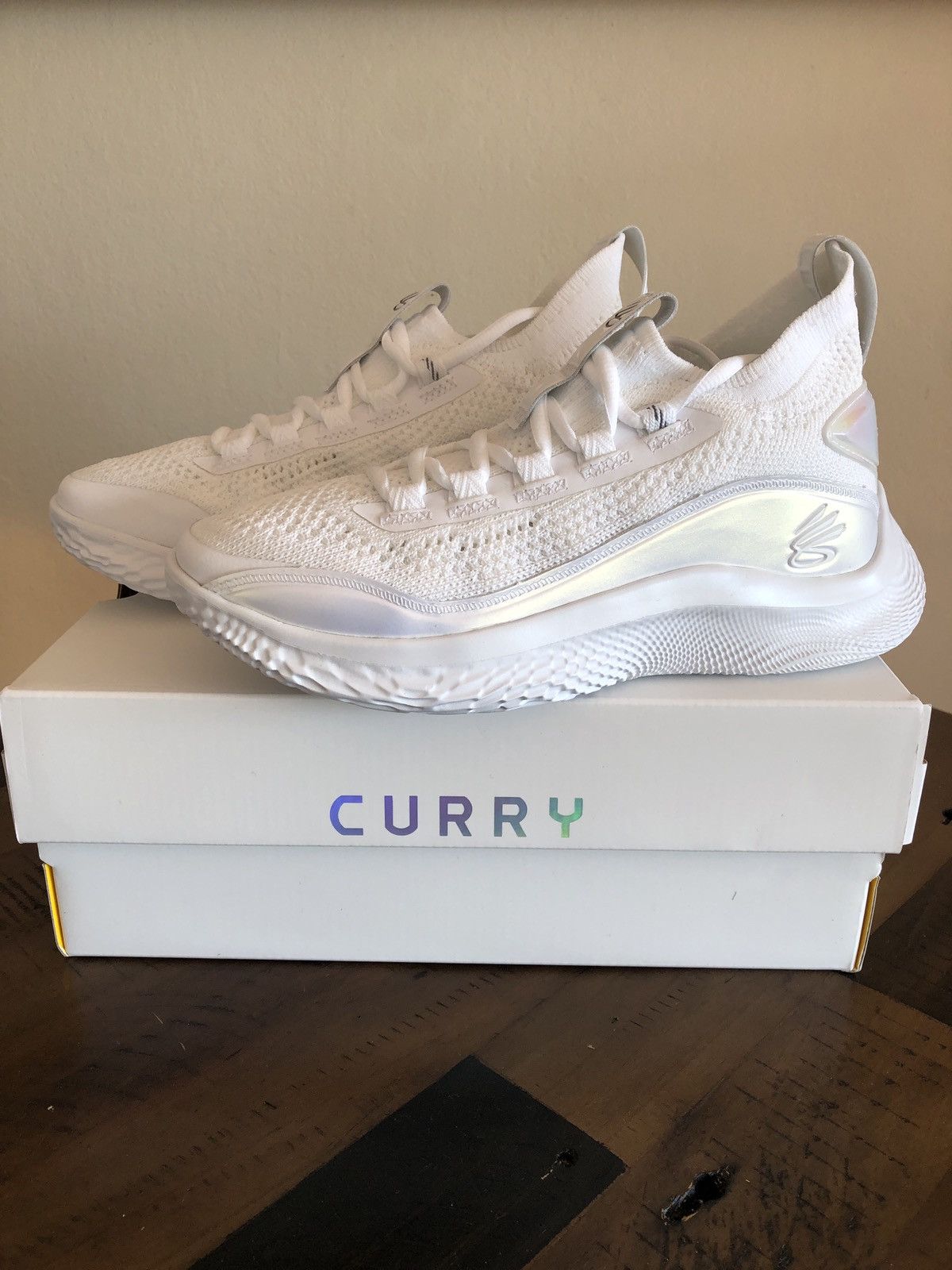 Under Armour Curry Flow 8 GS White Iridescent | Grailed
