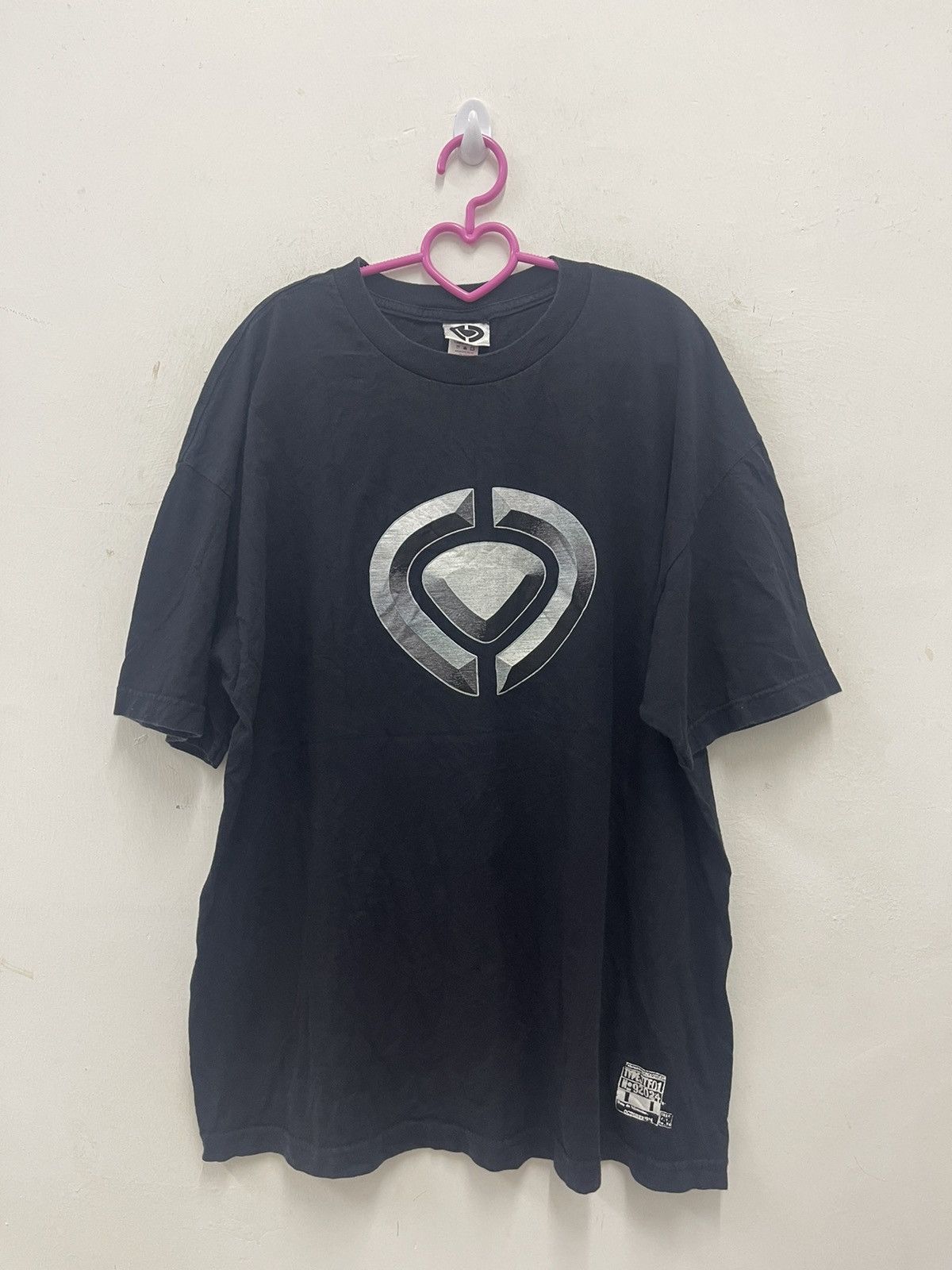 Circa × Streetwear Rare Vintage CIRCA Big Logo Skate Streetwear Tee ...