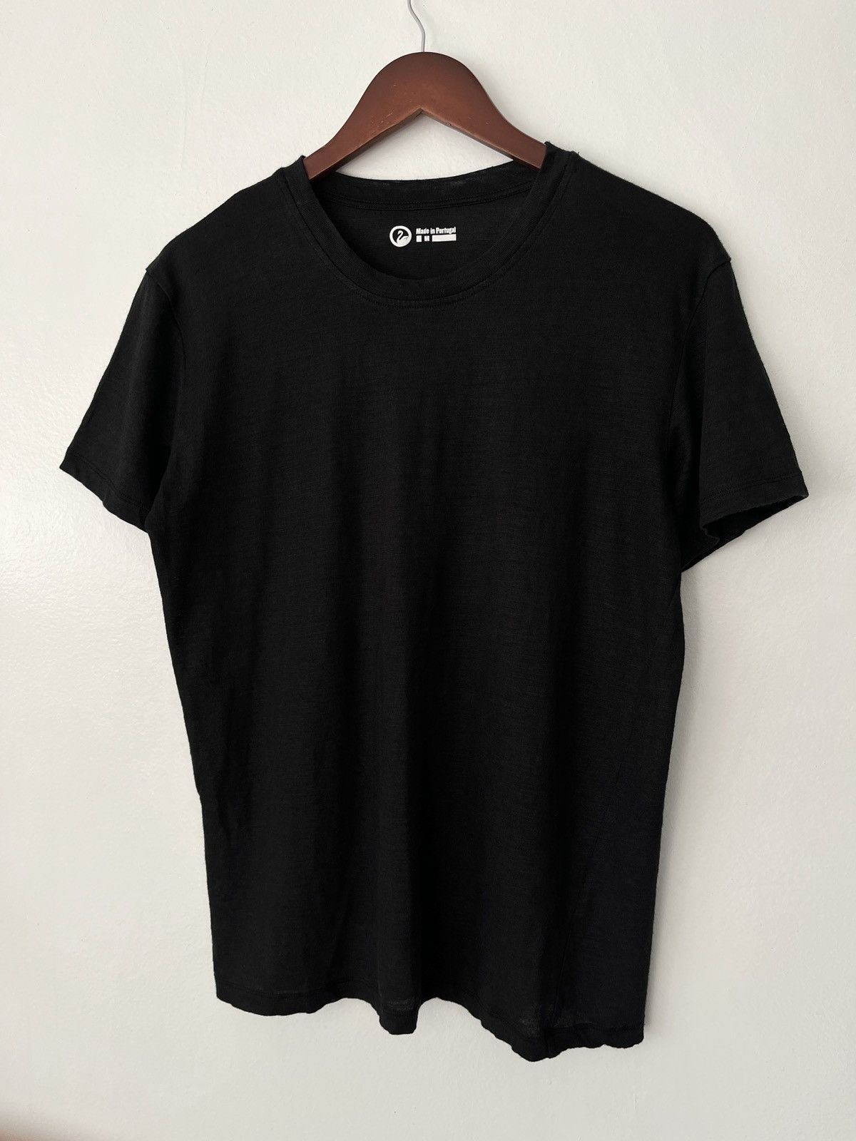 Outlier 2 Outlier T-Shirts Bundle | Grailed