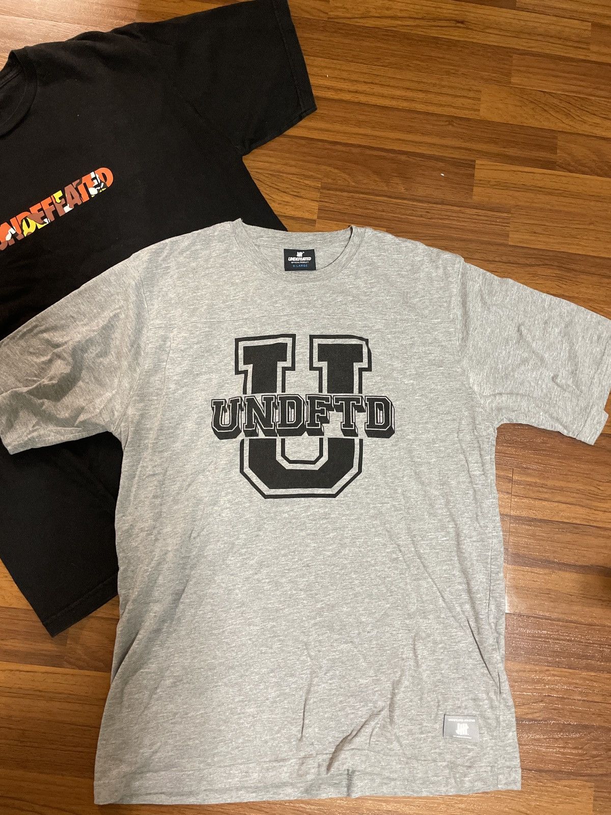 Streetwear × Undefeated × Vintage Undefeated Logo T-Shirt | Grailed