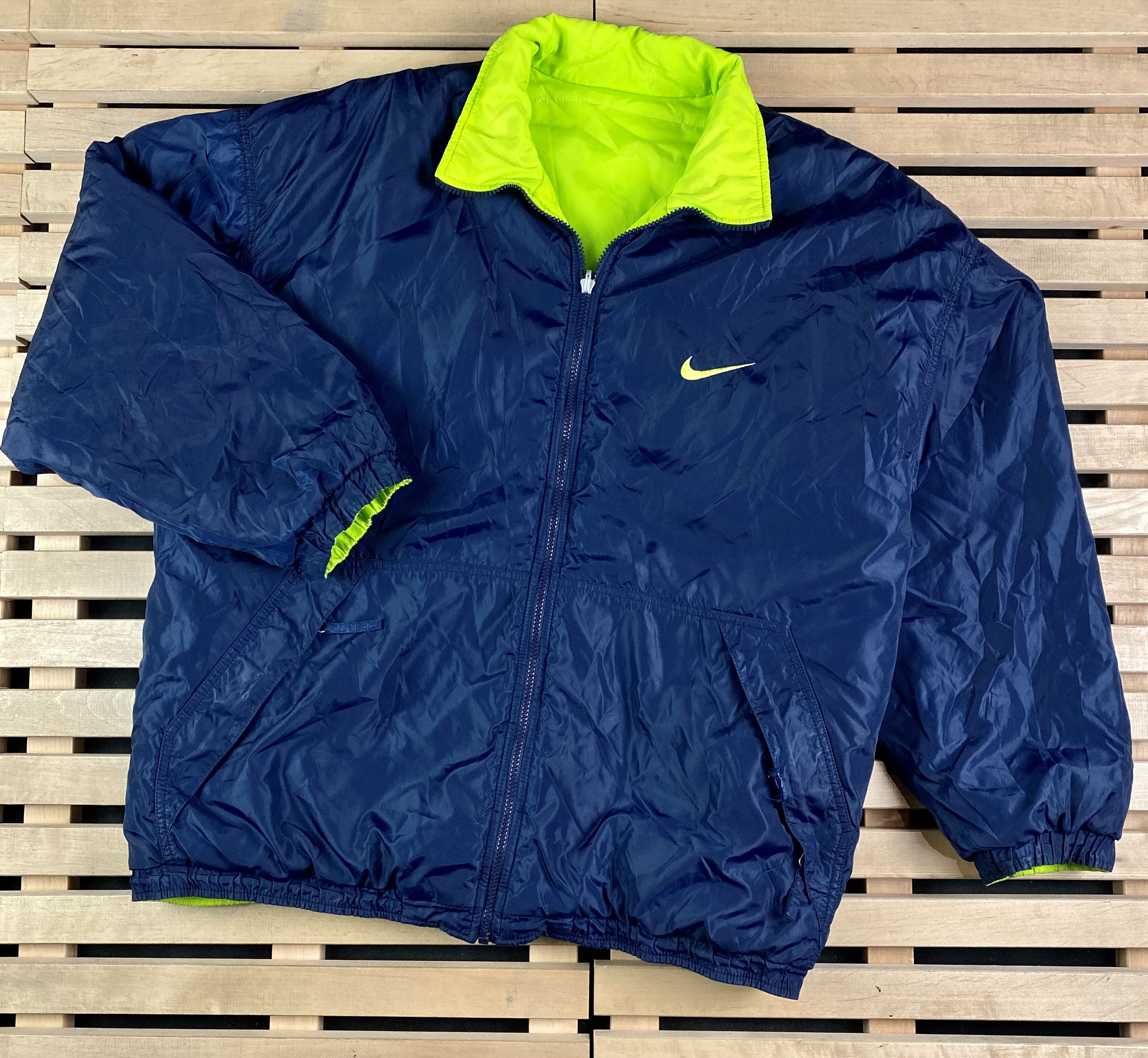 Nike × Streetwear × Vintage Men Double-Sided Puffer Jacket Nike Vintage ...