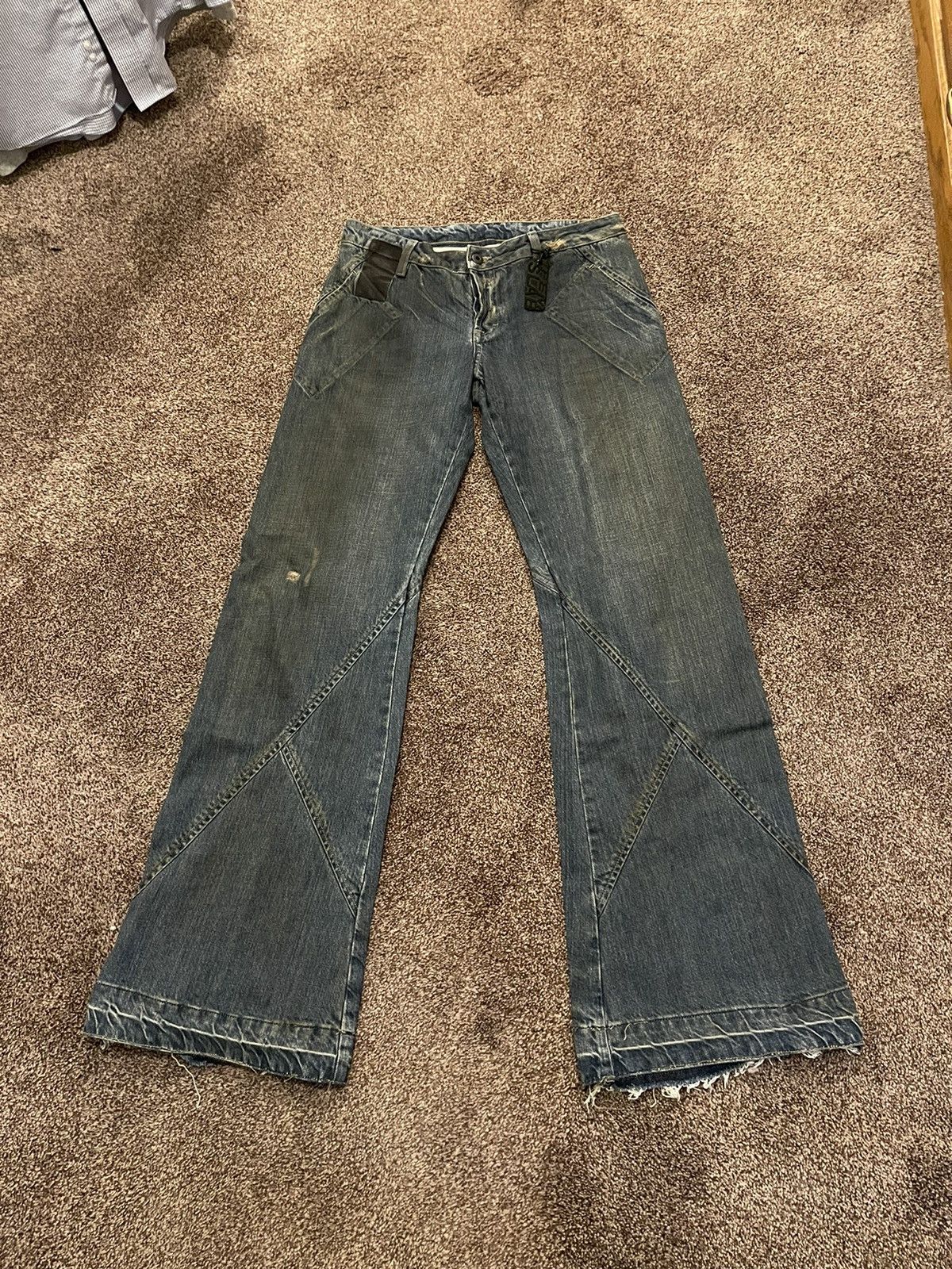 Rick Owens × Rick Owens Drkshdw Rick Owens Spiral Cut Flared Jeans 1310