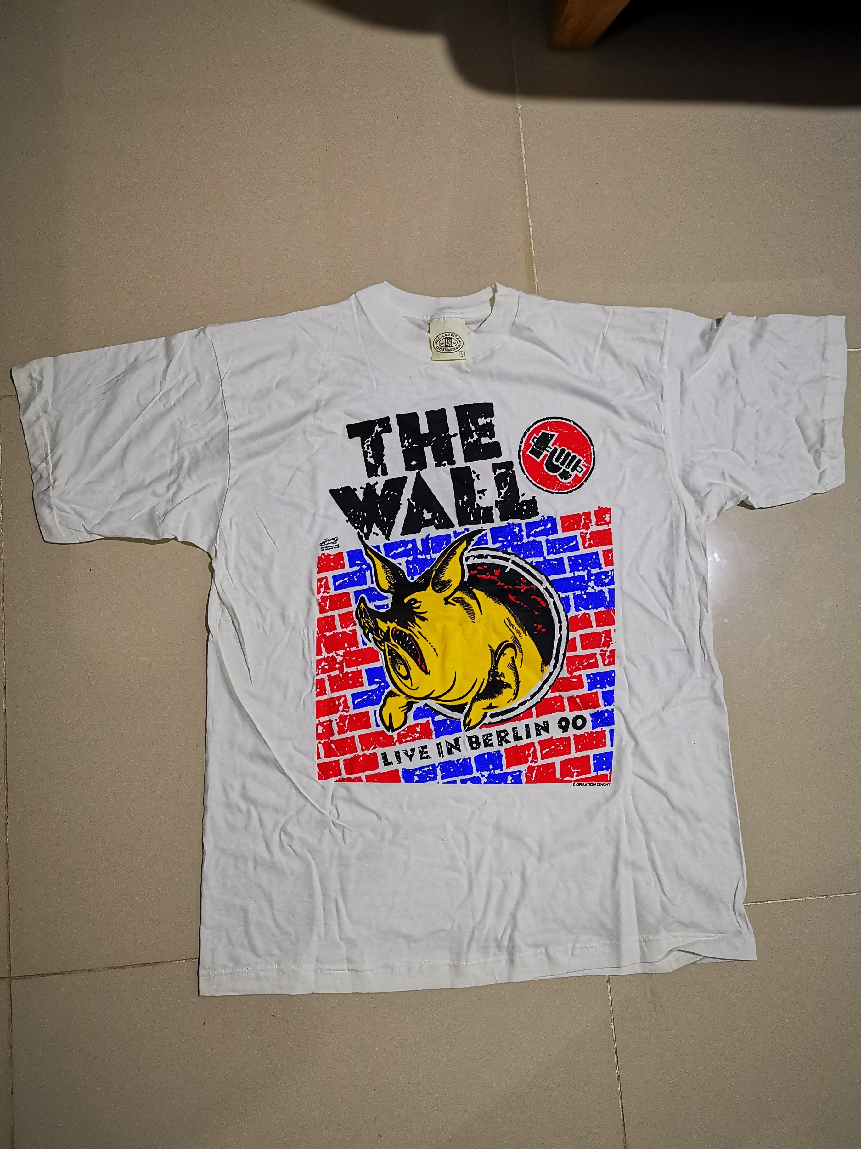 Band Tees × Levi's × Pink Floyd LEVIS tshirt Pink floyd the wall ...