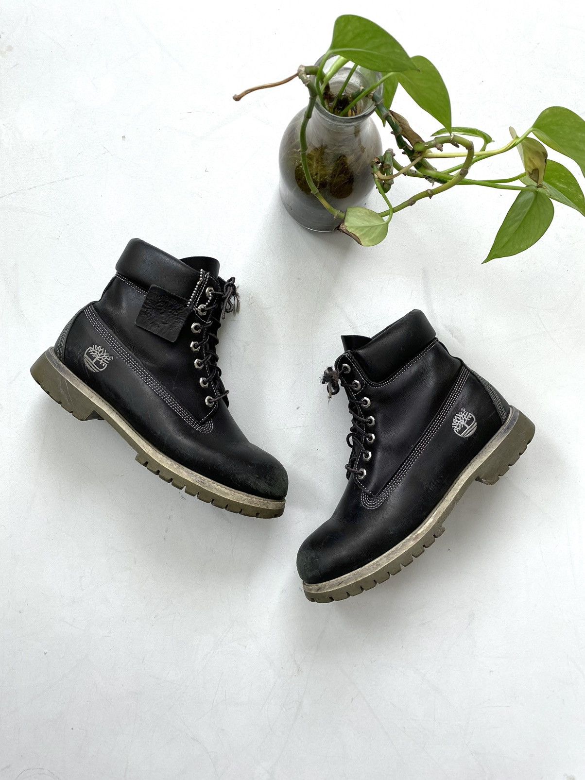 Timberland Timberland Black Leather 7 Eyelet Contrast Stitch Boots ...