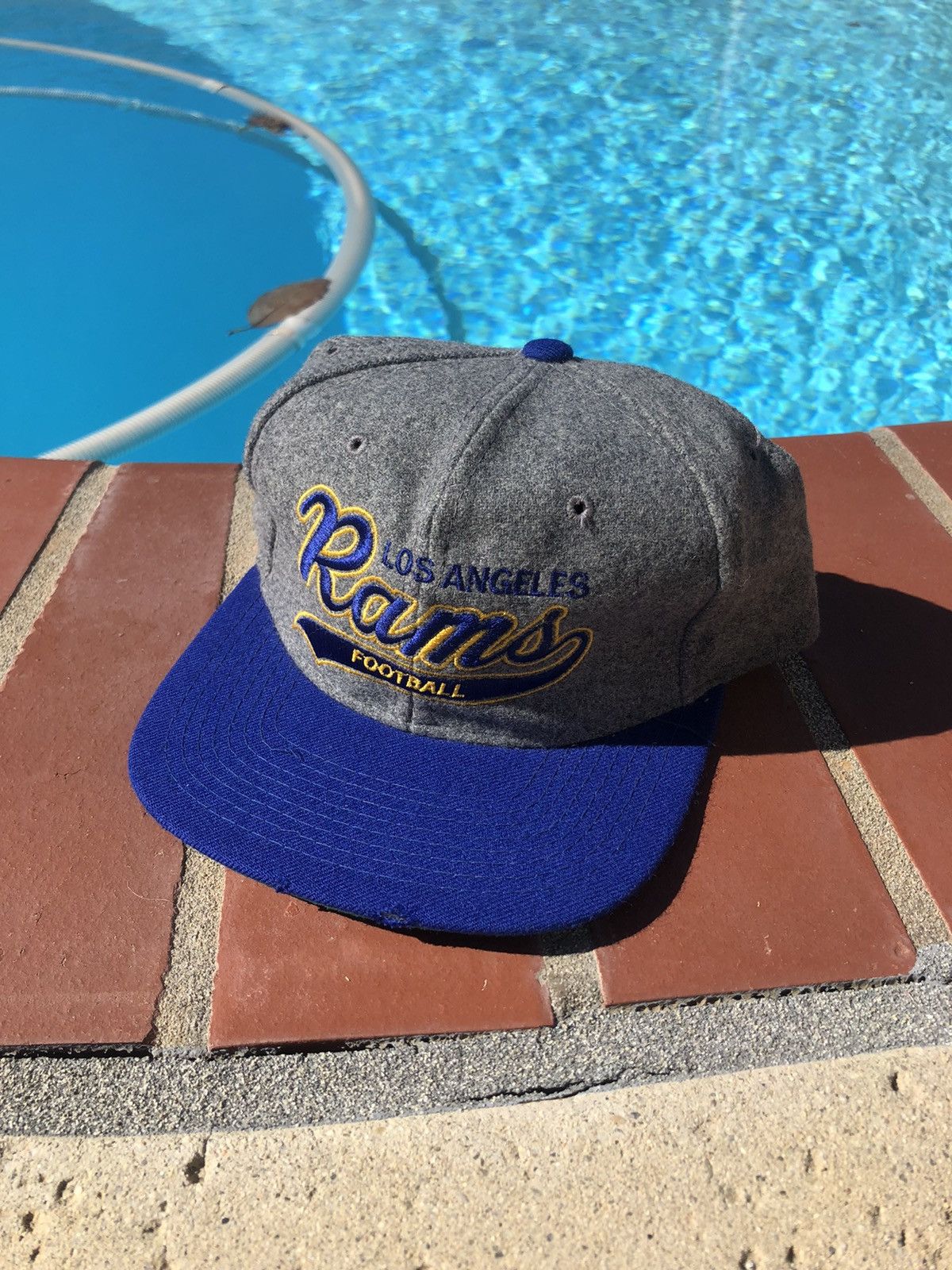 Starter Vintage Los Angeles Rams Script Logo Cap | Grailed
