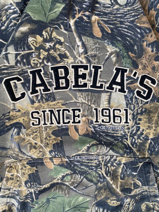 Cabelas CAMOUFLAGE CABELAS SINCE 1961 HOODIE | Grailed