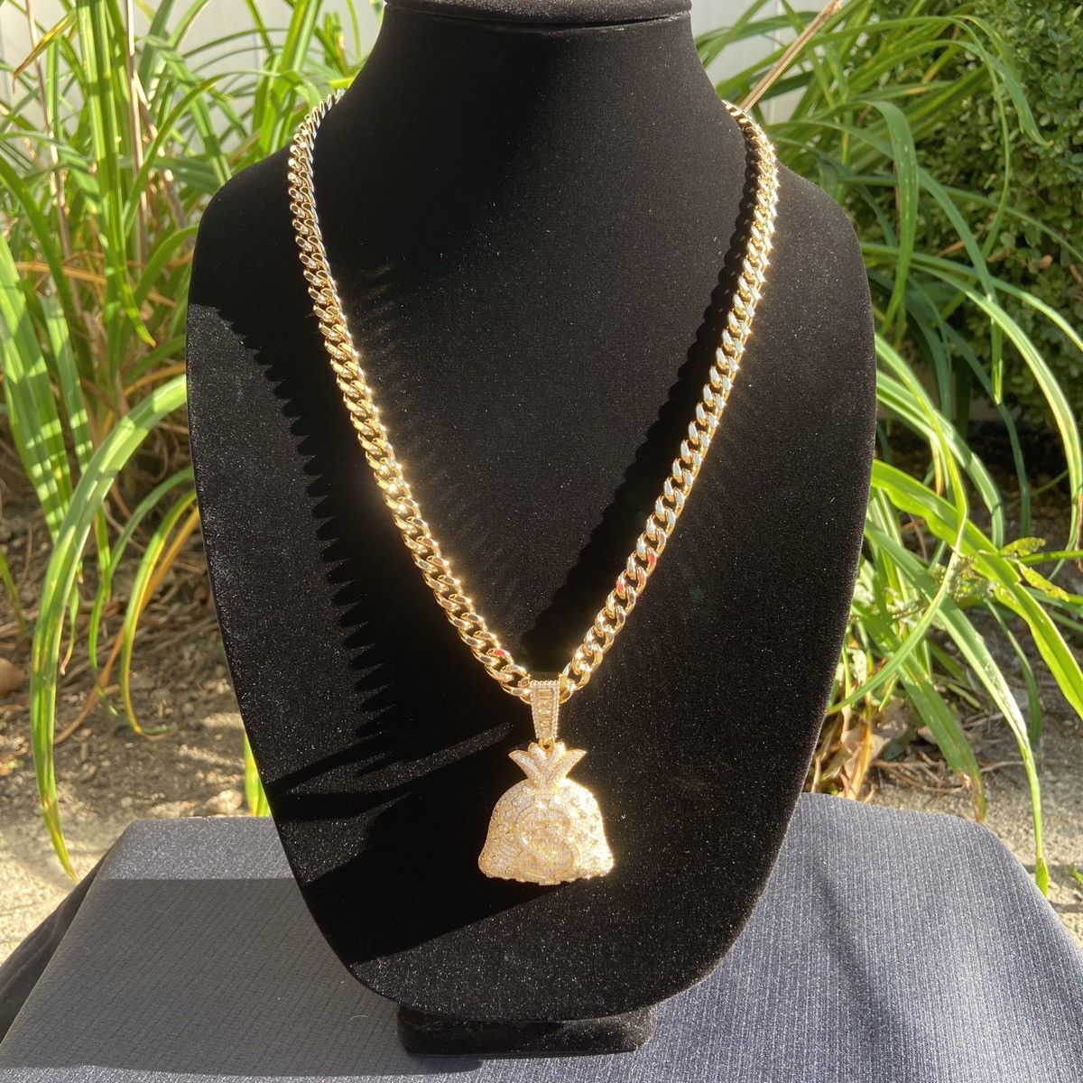 Gold Chain Gold Chain Cuban 24in 8mm and Icy Money Bag Pendant | Grailed