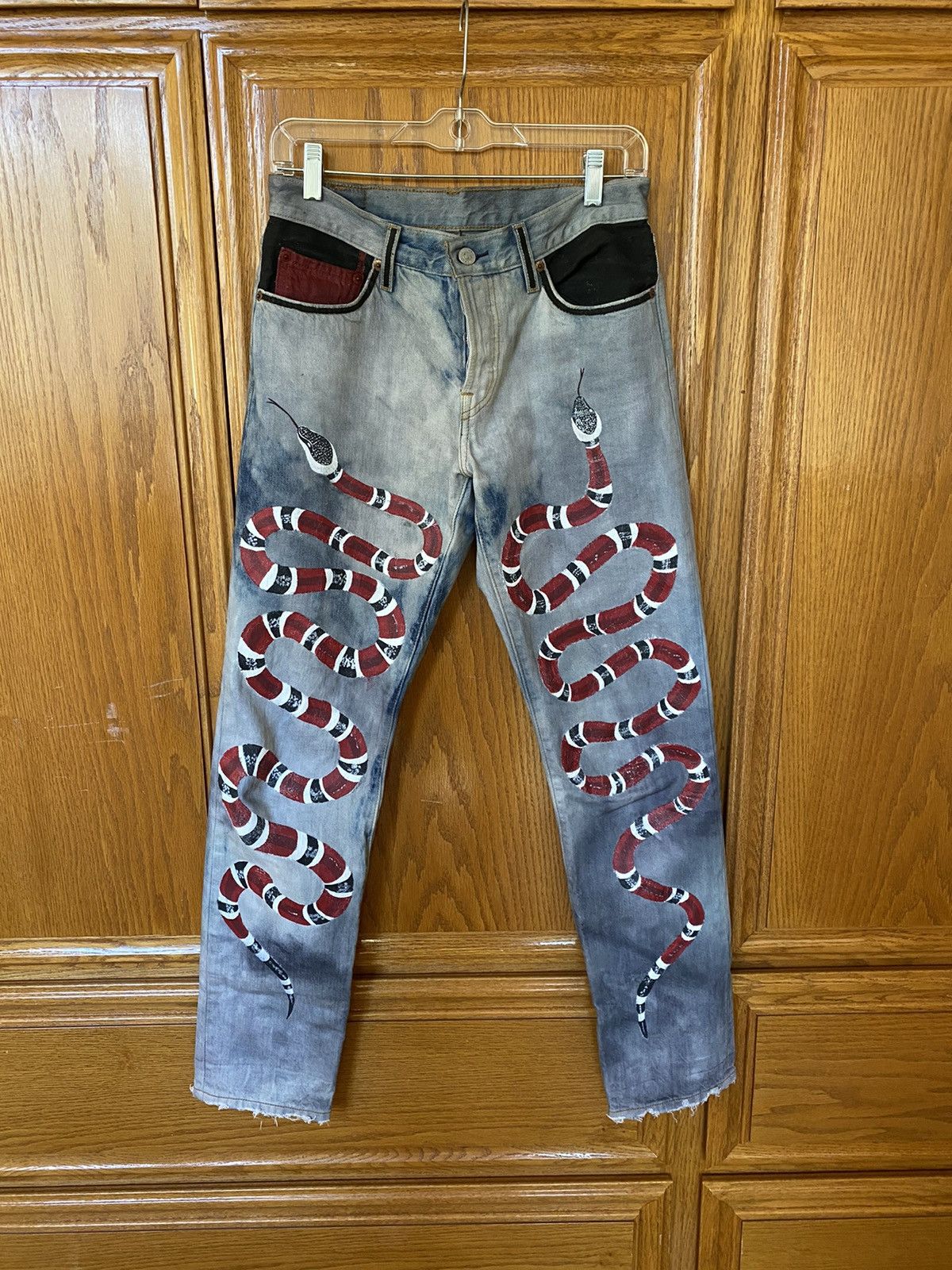 Levi's Hand painted Gucci Snake Levi’s 501 | Grailed
