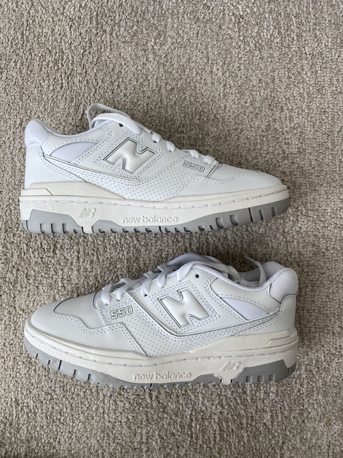 New Balance New Balance 550. nb550 White/Grey similar to ADL collab ...