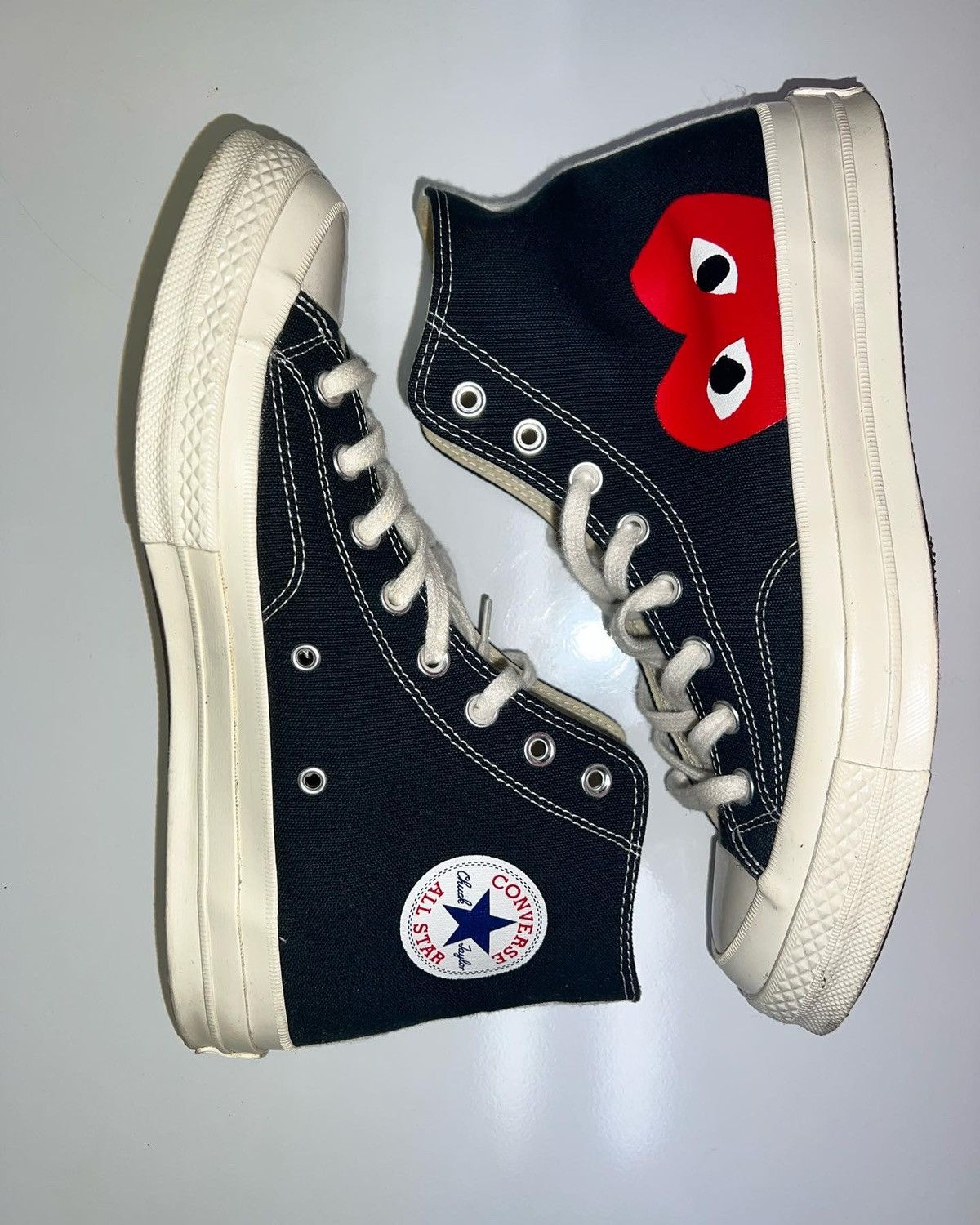 Comme des Garcons PLAY × Converse Comme des Garcons x Chuck Taylor All ...