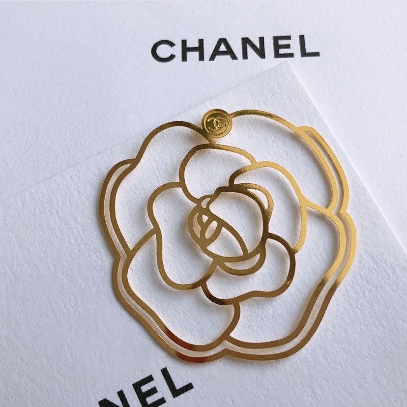 Chanel Chanel gold Camélia bookmark | Grailed