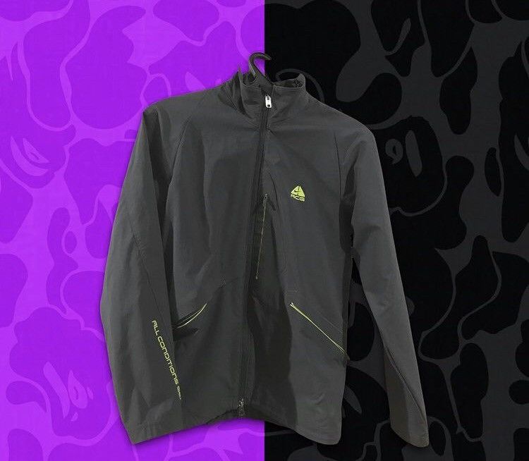 Vintage Nike Reflective ACG Softshell Jacket | Grailed