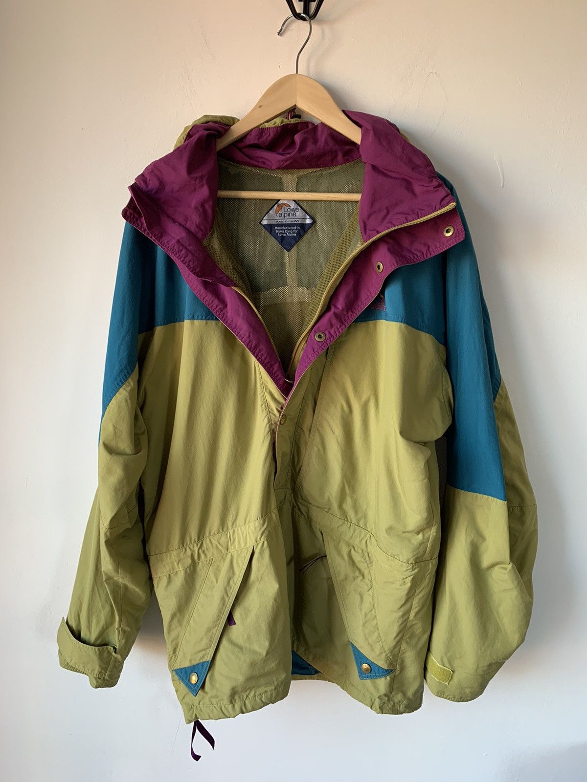 Outdoor Life × Streetwear × Vintage Rare Lowe Alpine Vintage Outdoor ...