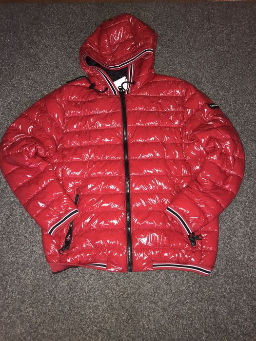 Calvin Klein Red Calvin Klein puffer jacket | Grailed