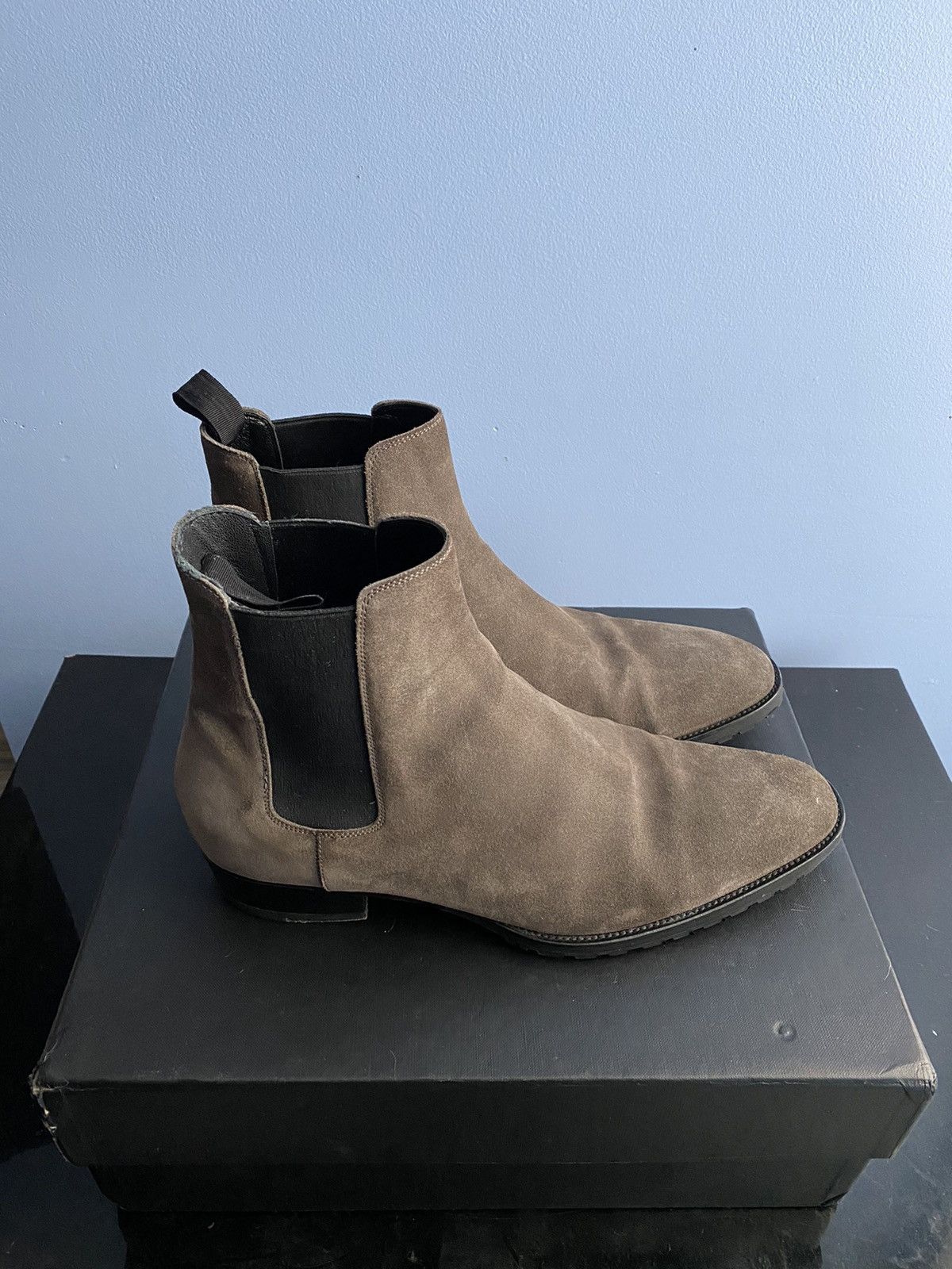Saint Laurent Paris Saint Laurent Paris SLP Wyatt Suede Chelsea Boots ...