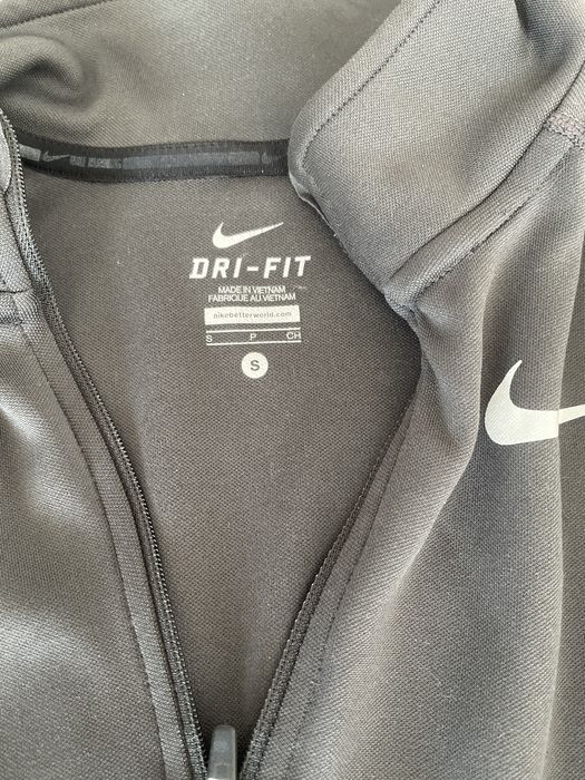 Nike grey dri-fit | Grailed