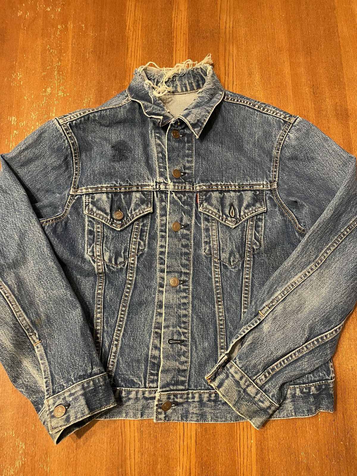 Vintage 70s Levis Type 3 denim trucker jacket big E Missing Tab. | Grailed