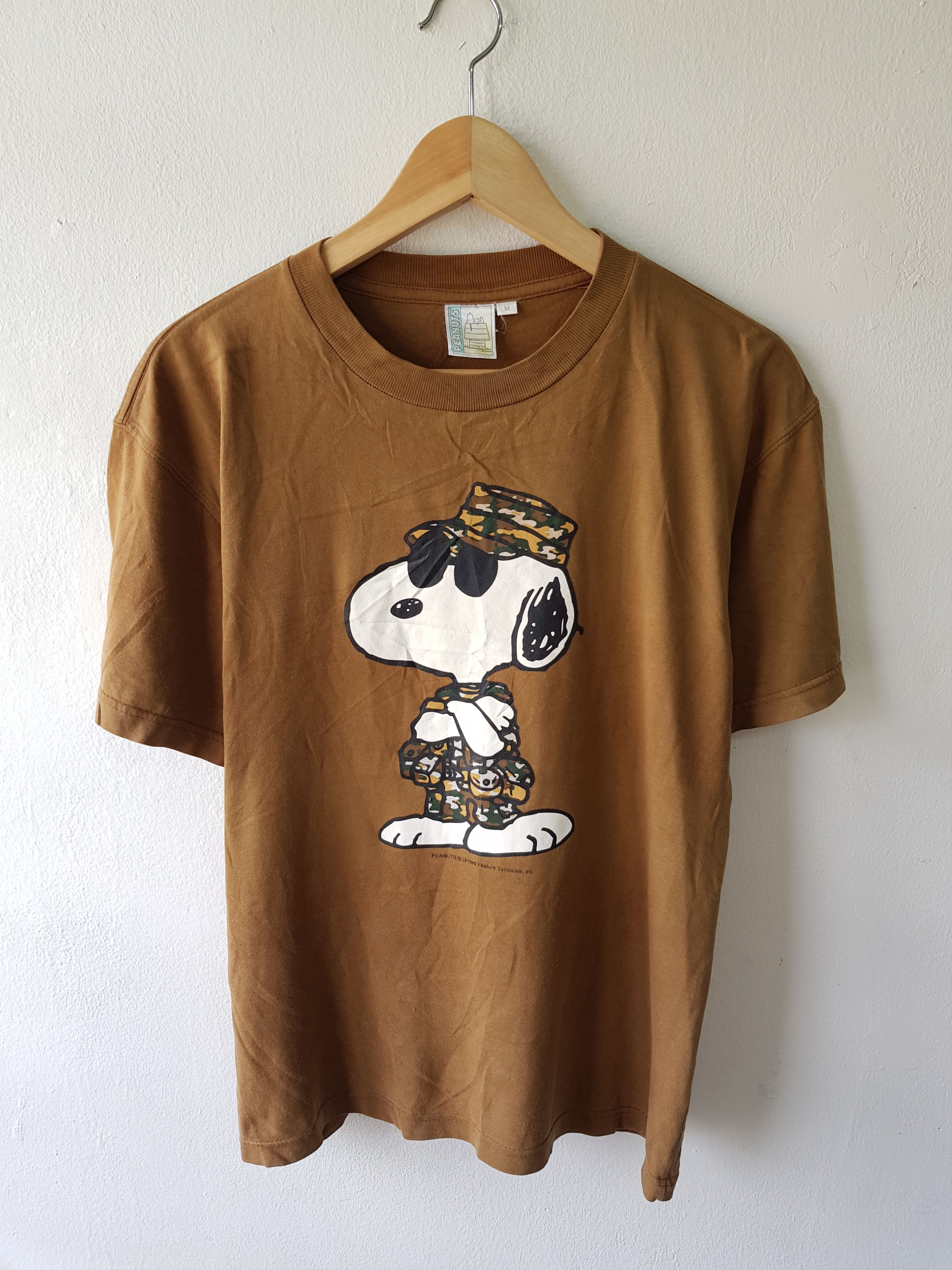 Cartoon Network × Peanuts × Vintage Peanuts Snoopy Camouflage Army T ...