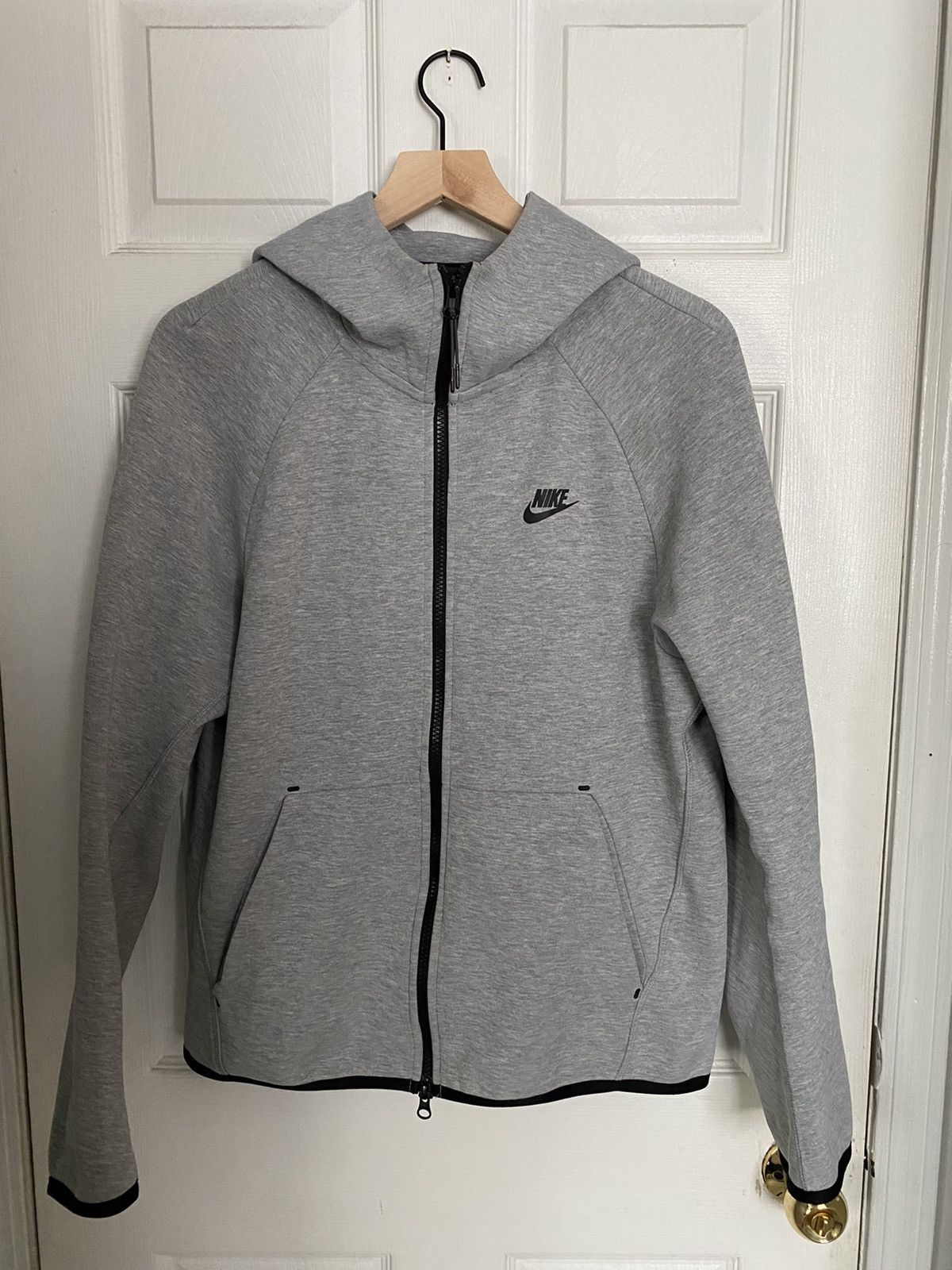 Nike Nike tech fleece hoodie | Grailed