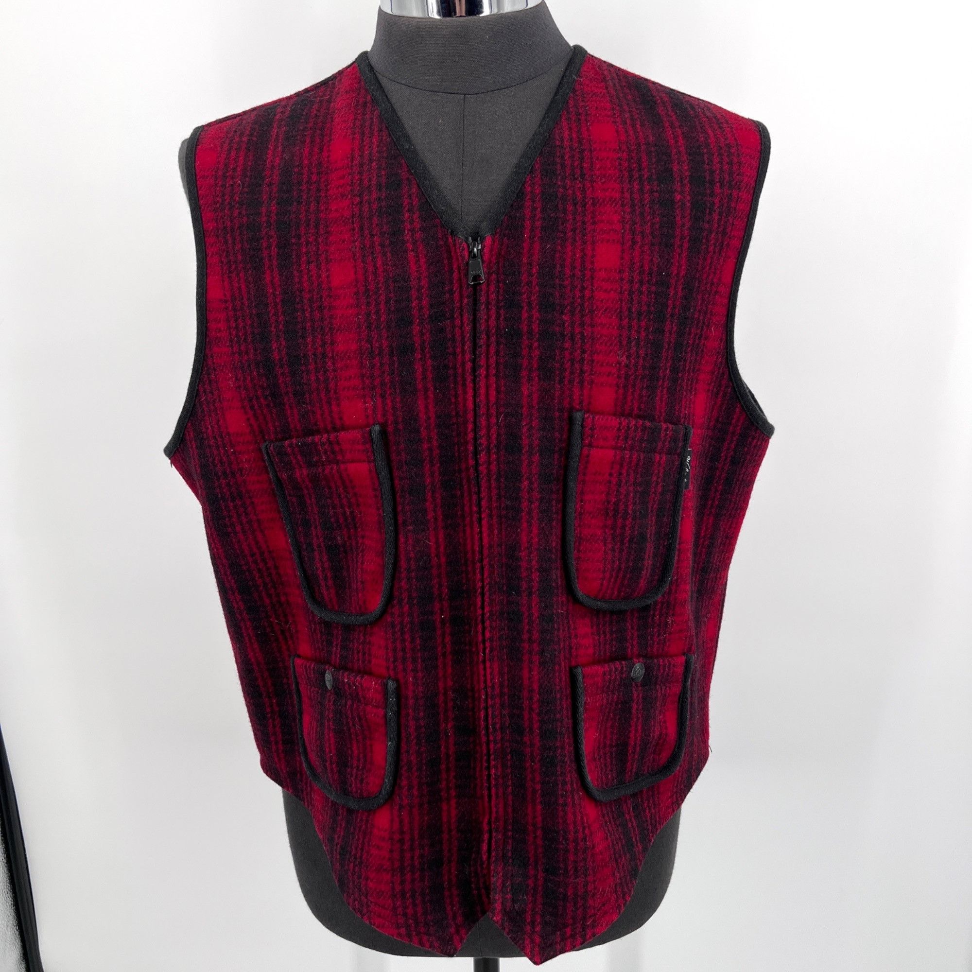 Woolrich Woolen Mills Woolrich Red Plaid Railroad Work Hunting Utility ...