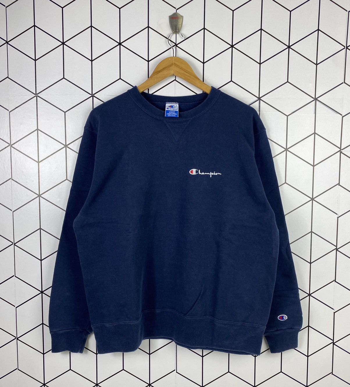 Champion × Vintage VINTAGE CHAMPION SCRIPT LOGO SWEATSHIRT | Grailed
