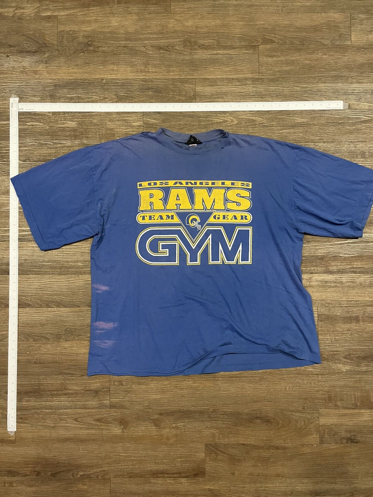 Made In Usa × Streetwear Men’s Vintage LA Rams “Gym Gear” Oversized T ...