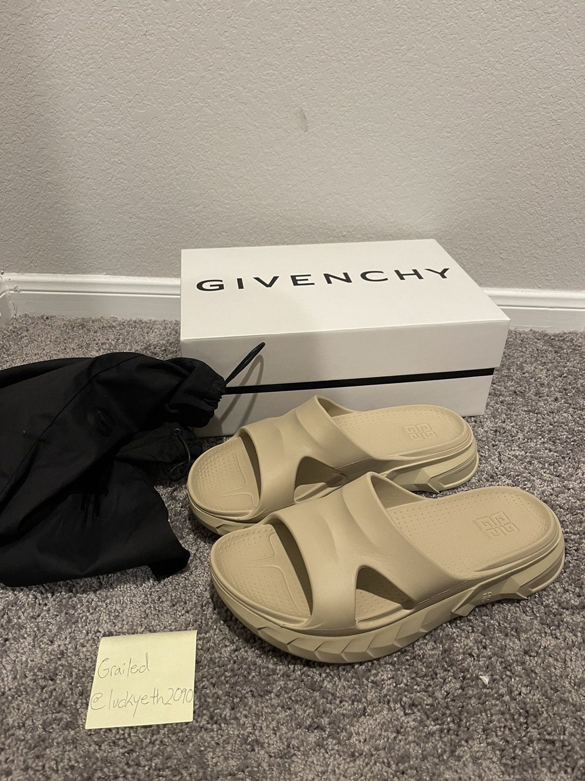 Givenchy Givenchy Marshmallow Sandals Flip Flop | Grailed