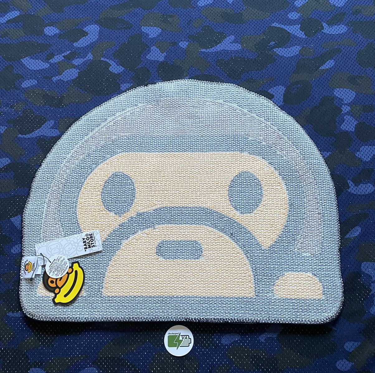 Bape 100% AUTHENTIC NEW A BATHING APE BAPE BABY MILO HEAD RUG MAT | Grailed