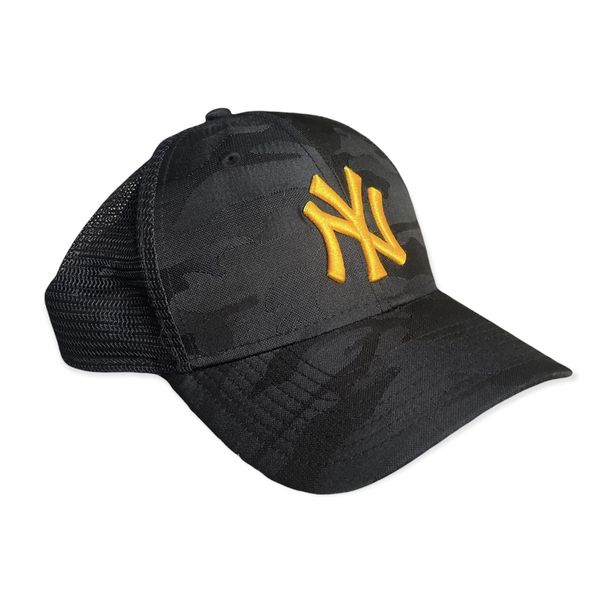 Vintage Black and Yellow New York Yankees Adjustable Hat | Grailed