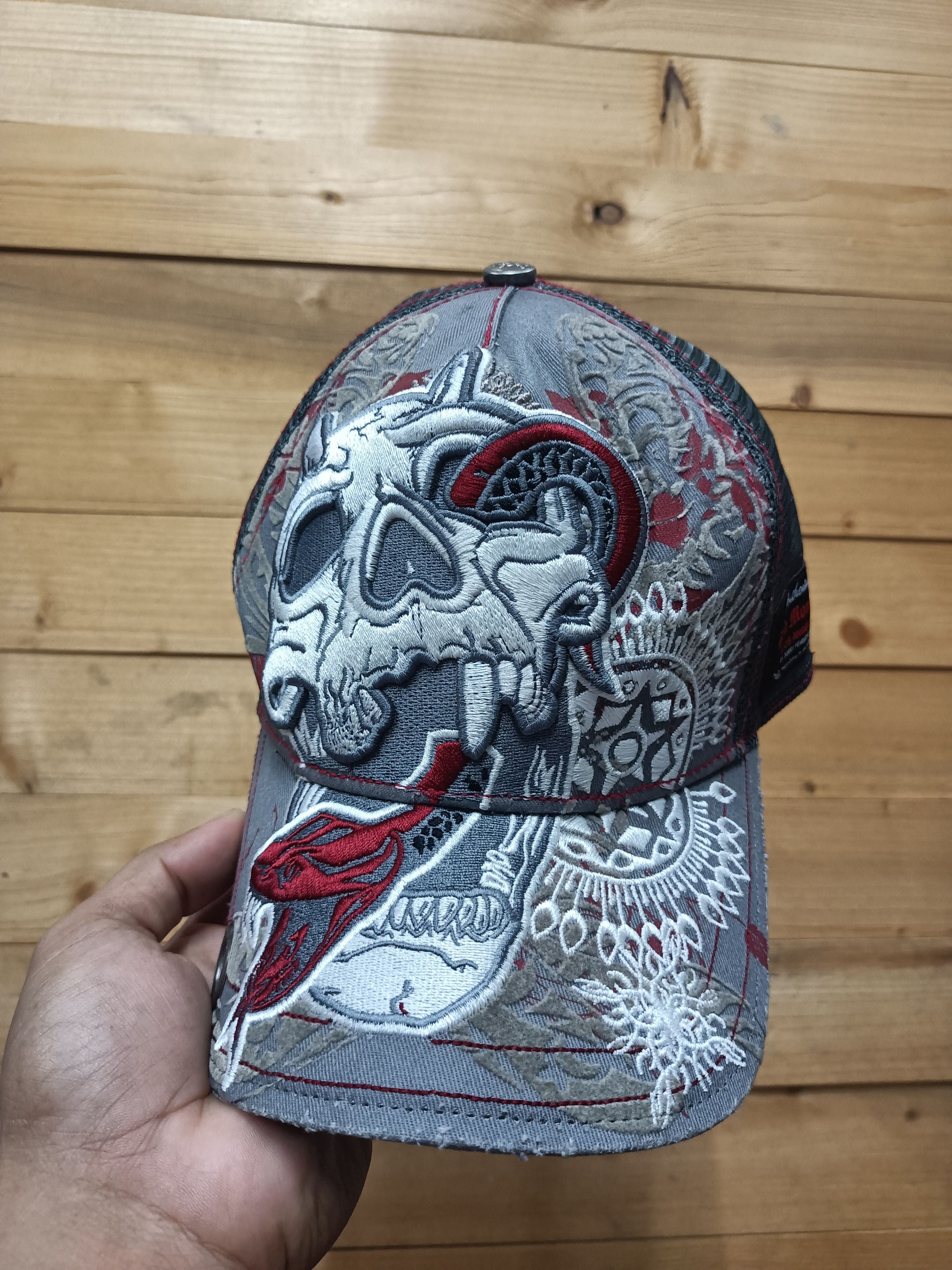 Red Monkey × Streetwear Red monkey Los angeles skull trucker cap | Grailed