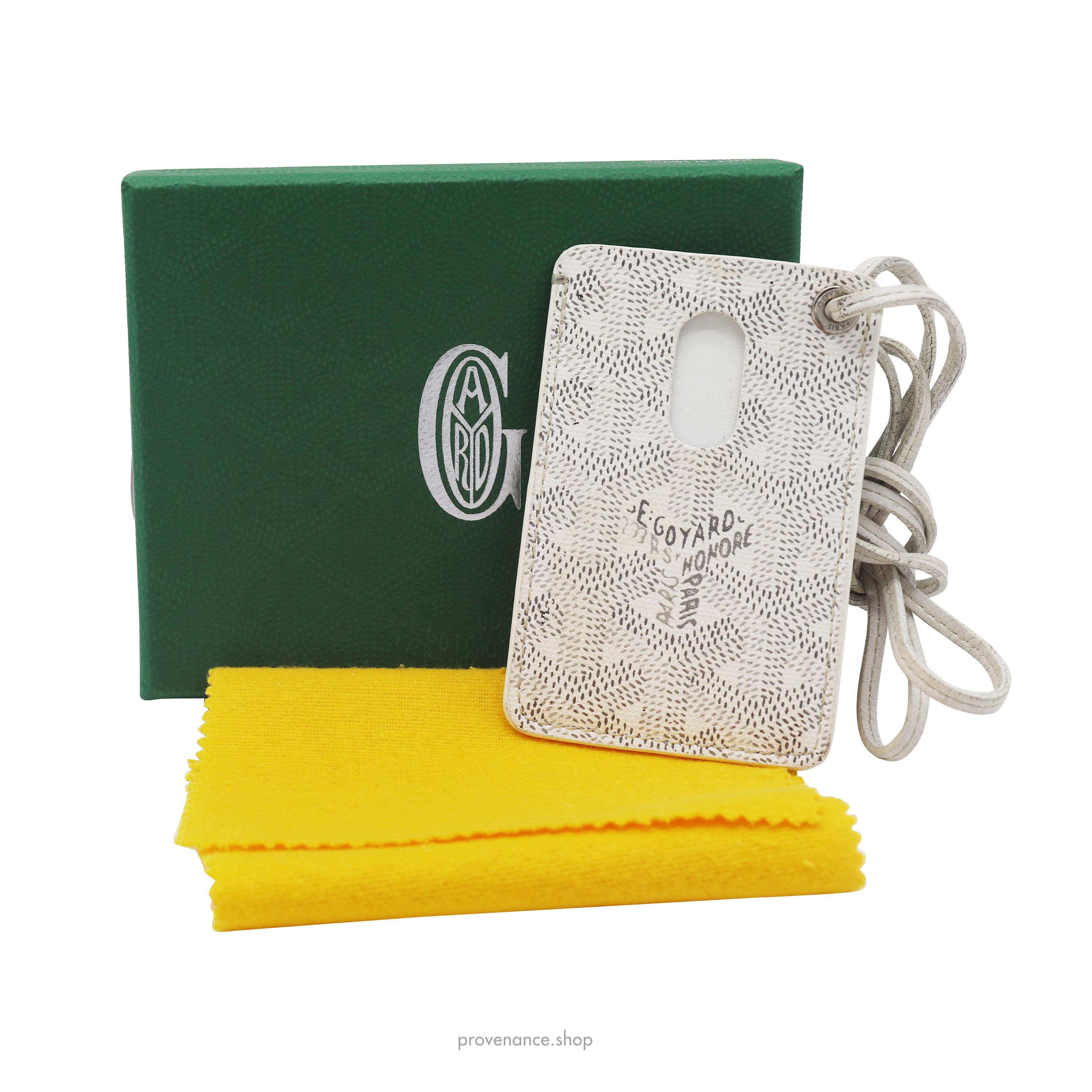 Goyard 🔴 Goyard ID Card Holder Wallet - White Goyardine | Grailed