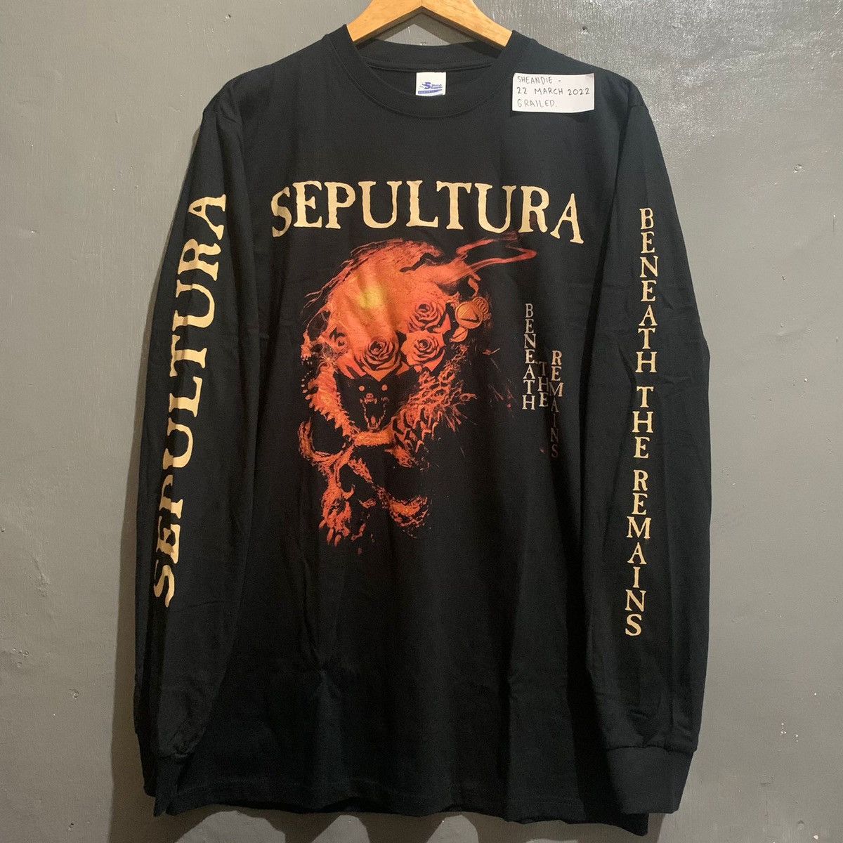Band Tees × Rock T Shirt × Vintage Sepultura - Beneath The Band Tees × Rock T Shirt × Vintage Sepultura - Beneath The