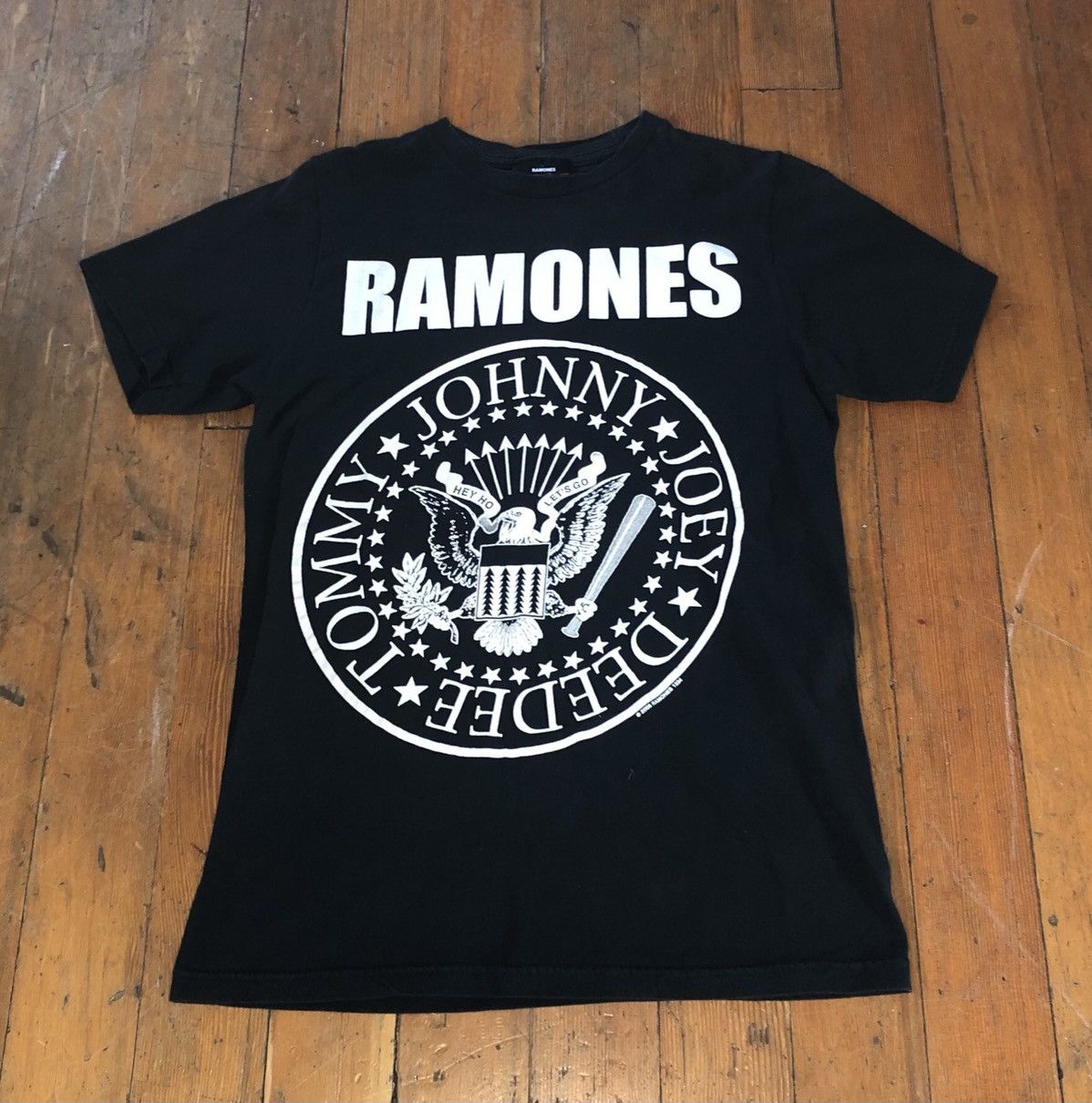 Band Tees × Streetwear × Vintage 2008 Ramones Tour T-Shirt | Grailed