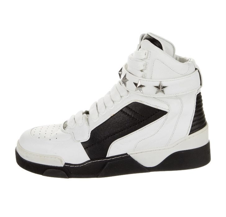 Givenchy Tyson white/black star high tops | Grailed