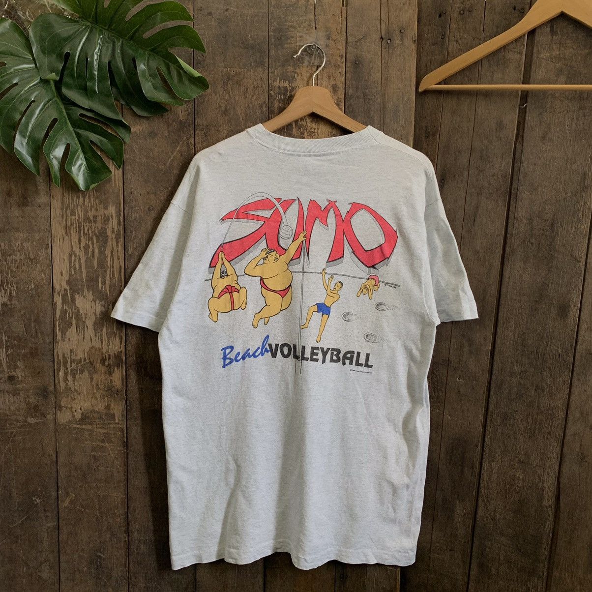 Vintage Vintage FOTL Team Sumo USA Volleyball tshirt | Grailed