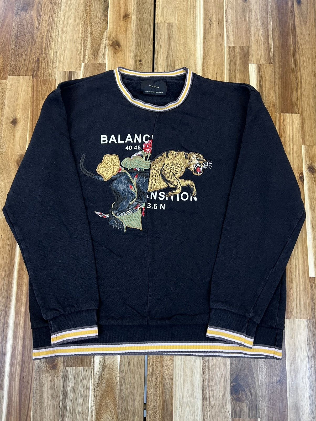 Streetwear × Zara Zara Tiger Big Logo Sweatshirt | Grailed