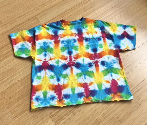 Travis Scott Fortnite Guy Travis Scott rage emote tie dye tee shirt ...