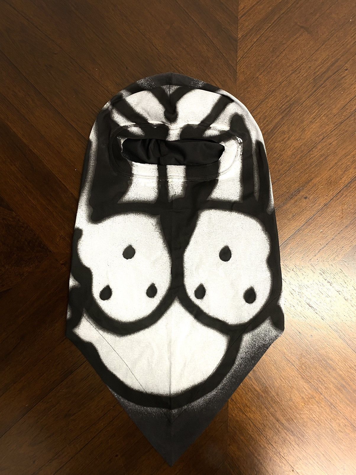 Givenchy Givenchy x Chito Dog Print Nordstrom Exclusive Mask | Grailed