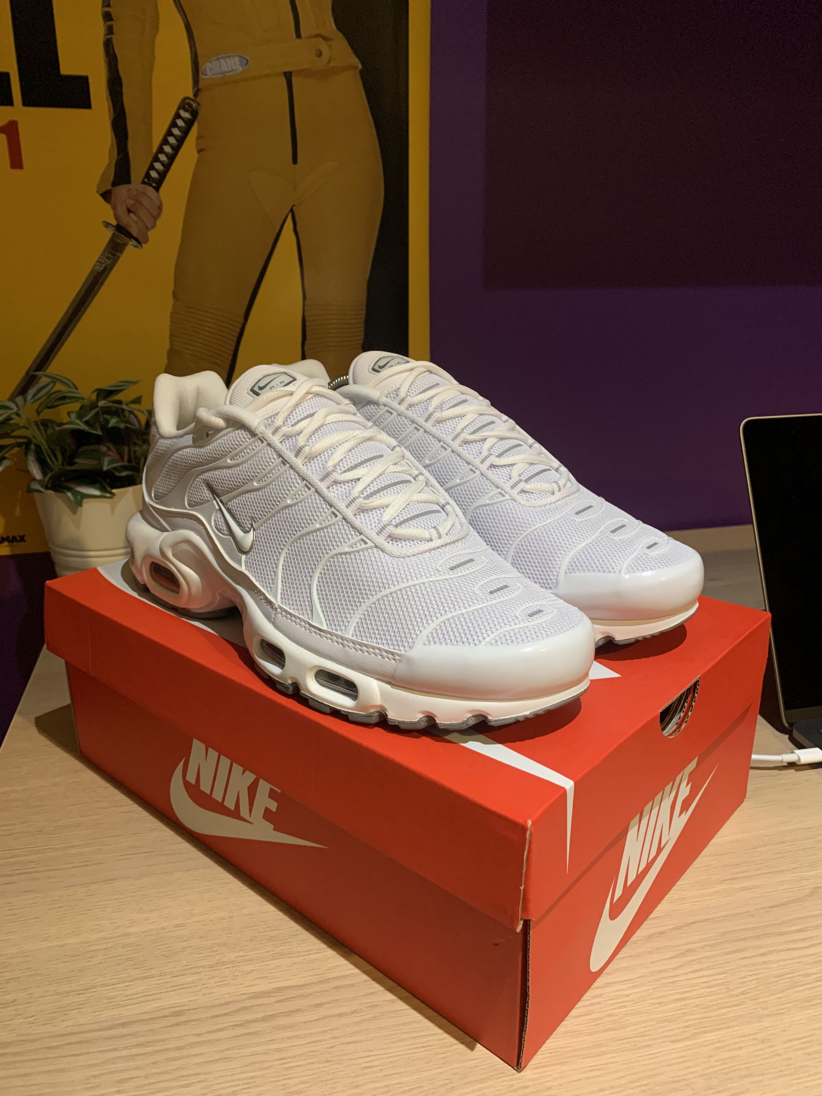Nike Nike Air Max Plus TN (White) | Grailed