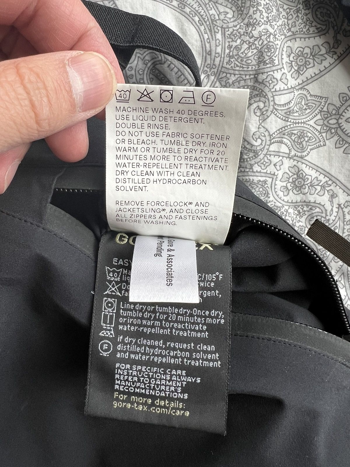 Acronym J28-GT (FW-1718) | Grailed