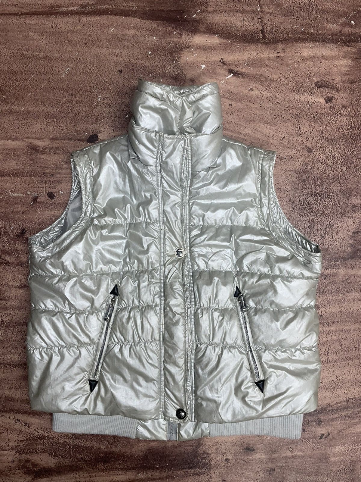 Streetwear × Vintage Apple bottoms silver puffer vest | Grailed