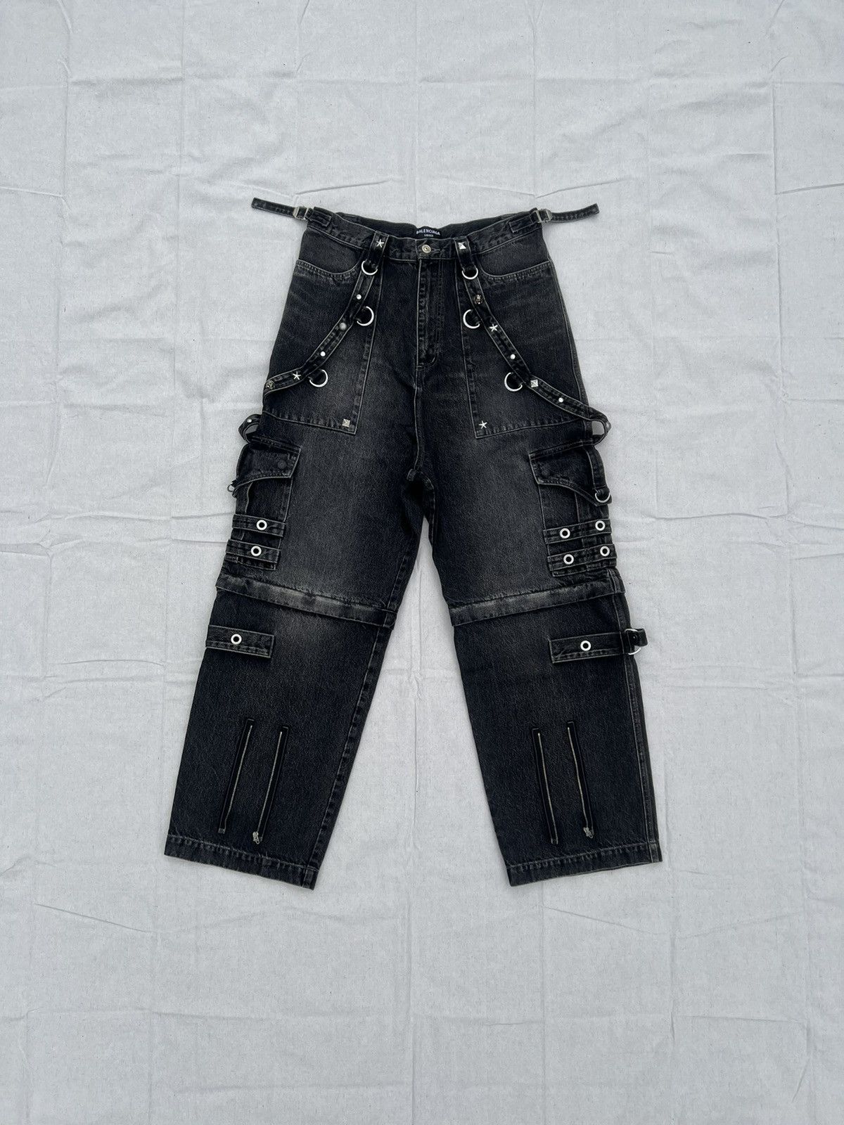 Balenciaga BALENCIAGA SPRING 22 ‘CLONES’ RAVER BAGGY DENIM PANTS | Grailed