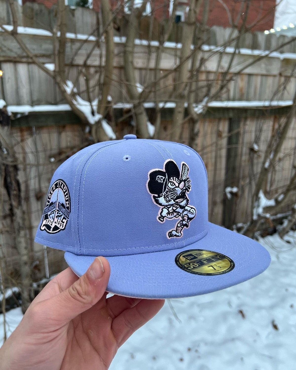 New Era 7 1/2 Detroit Tigers Coked Out Cotton Candy Fitted Hat | Grailed