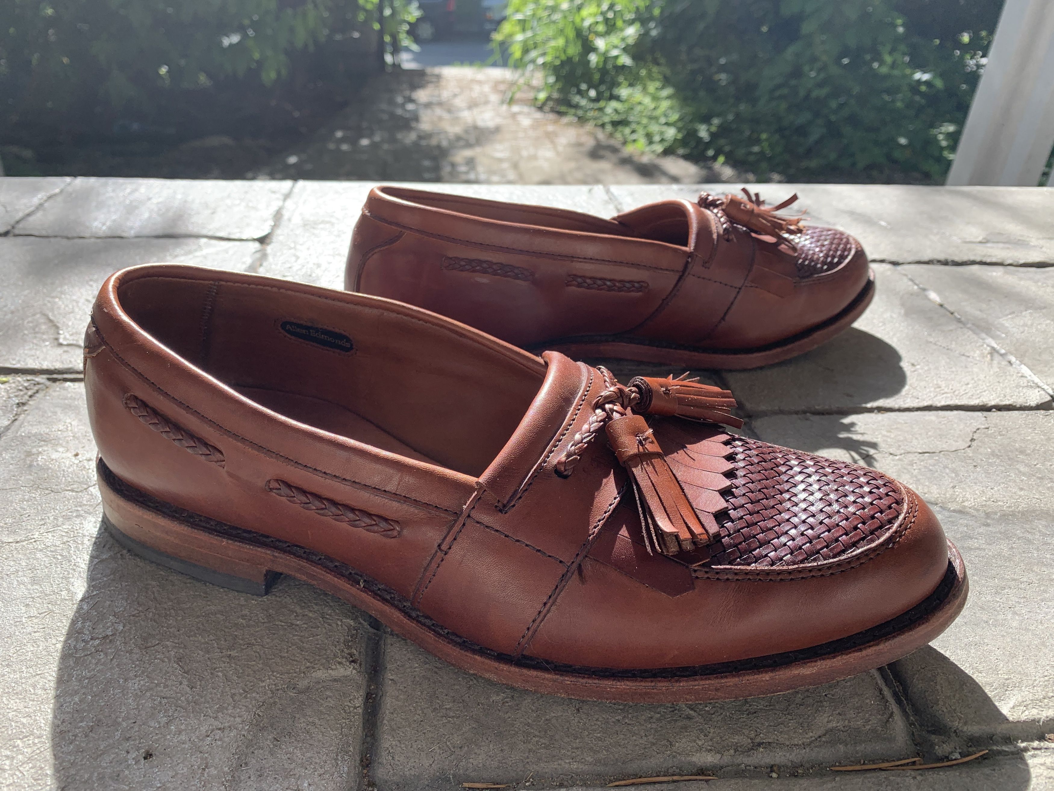 Allen Edmonds Cody Slip-on Kilted Tassel Loafers 9E | Grailed