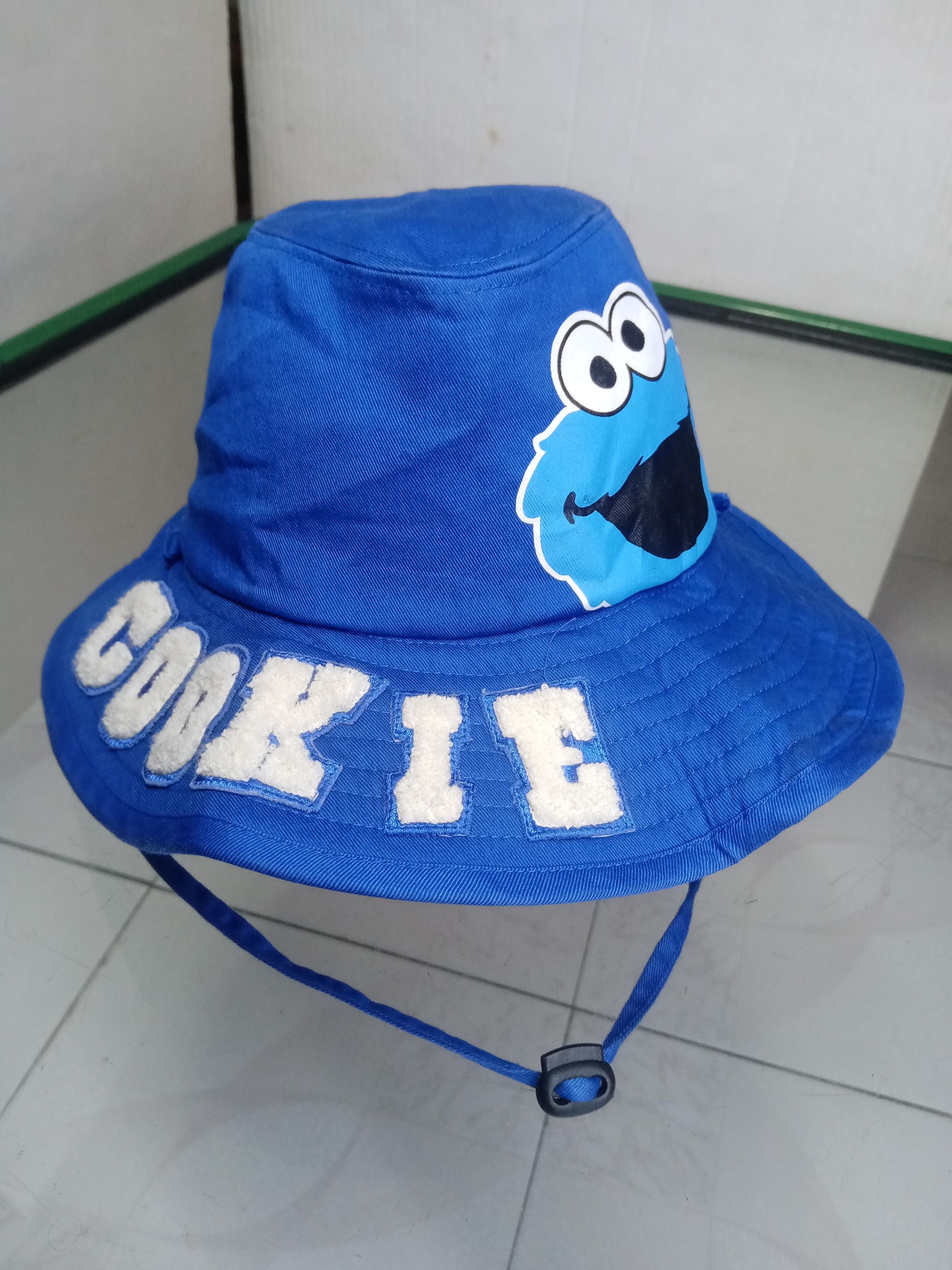 Universal Studios Sesame Street Cookie bucket hat by Japan Universal ...